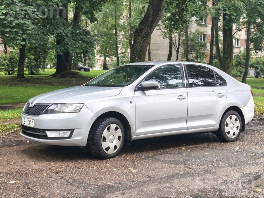 Серый Шкода Рапид 2014 в Рига, объемом двигателя 1.60 л и пробегом 260 тыс. км за 2200 €, фото 5 на AUTOMOTO.COM.LV