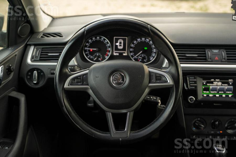 Pelēks Skoda Rapid 2015 Rīga, ar dzinēja tilpumu 1.40 L un nobraukumu 183 tūkst. km par 6650 €, foto 12 vietnē AUTOMOTO.COM.LV