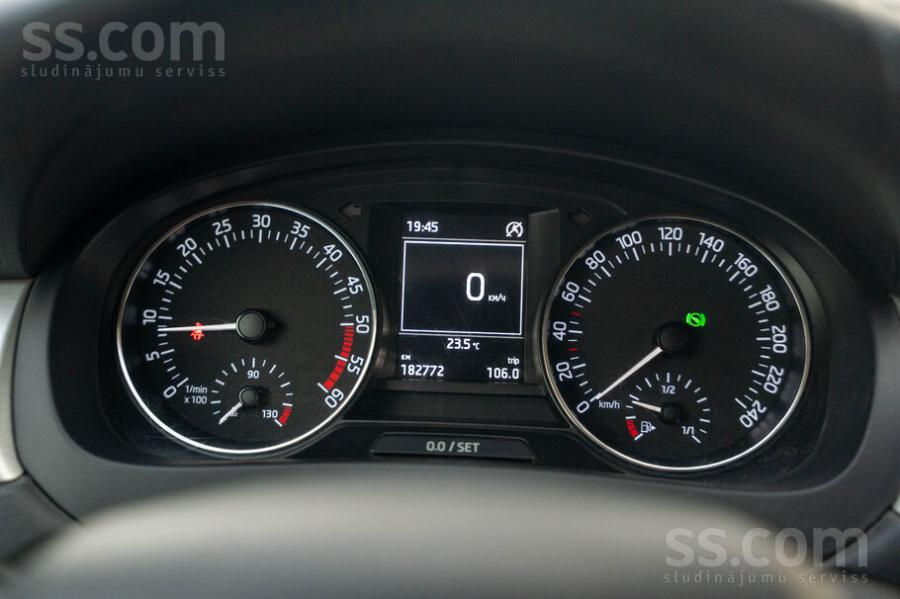Pelēks Skoda Rapid 2015 Rīga, ar dzinēja tilpumu 1.40 L un nobraukumu 183 tūkst. km par 6650 €, foto 13 vietnē AUTOMOTO.COM.LV