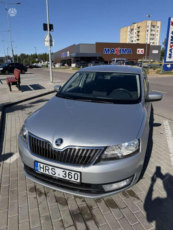 Pelēks Skoda Rapid 2015 Viļņa, ar dzinēja tilpumu 1.20 L un nobraukumu 191 tūkst. km par 4400 €, foto 1 vietnē AUTOMOTO.COM.LV