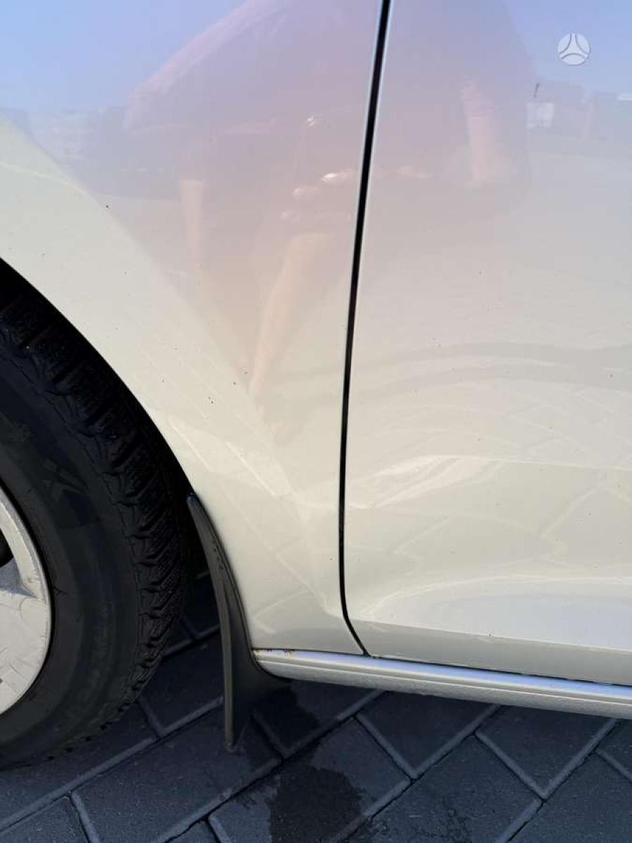 Pelēks Skoda Rapid 2015 Viļņa, ar dzinēja tilpumu 1.20 L un nobraukumu 191 tūkst. km par 4400 €, foto 14 vietnē AUTOMOTO.COM.LV