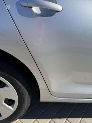 Pelēks Skoda Rapid 2015 Viļņa, ar dzinēja tilpumu 1.20 L un nobraukumu 191 tūkst. km par 4400 €, foto 19 vietnē AUTOMOTO.COM.LV