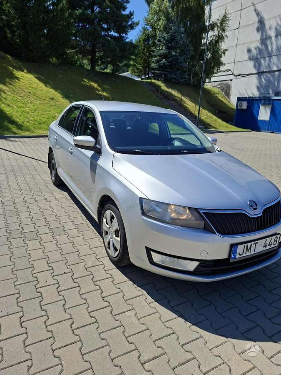 Pelēks Skoda Rapid 2016 Viļņa, ar dzinēja tilpumu 1.60 L un nobraukumu 379 tūkst. km par 3000 €, foto 11 vietnē AUTOMOTO.COM.LV