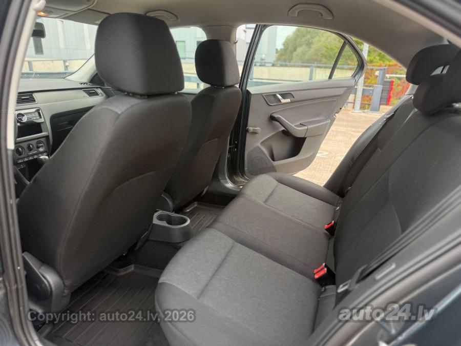 Pelēks Skoda Rapid 2017 Tartu, ar dzinēja tilpumu 1.20 L un nobraukumu 51 tūkst. km par 8999 €, foto 11 vietnē AUTOMOTO.COM.LV