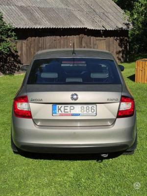Pelēks Skoda Rapid 2018 Viļņa, ar dzinēja tilpumu 1.00 L un nobraukumu 160 tūkst. km par 7000 €, foto 5 vietnē AUTOMOTO.COM.LV
