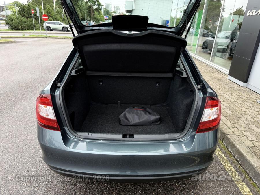 Pelēks Skoda Rapid 2019 Tallina, ar dzinēja tilpumu 1.00 L un nobraukumu 96 tūkst. km par 7900 €, foto 12 vietnē AUTOMOTO.COM.LV