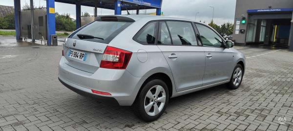 Pelēks Skoda Rapid 2014 Tauragė, ar dzinēja tilpumu 1.60 L un nobraukumu 277 tūkst. km par 3900 €, foto 5 vietnē AUTOMOTO.COM.LV