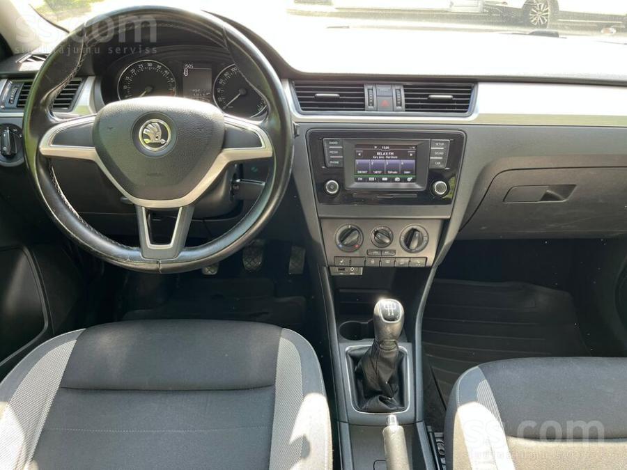 Pelēks Skoda Rapid 2016 Rīga, ar dzinēja tilpumu 1.40 L un nobraukumu 308 tūkst. km par 3500 €, foto 8 vietnē AUTOMOTO.COM.LV