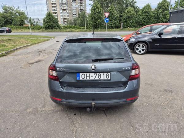Pelēks Skoda Rapid 2019 Rīga, ar dzinēja tilpumu 1.00 L un nobraukumu 217 tūkst. km par 7490 €, foto 7 vietnē AUTOMOTO.COM.LV