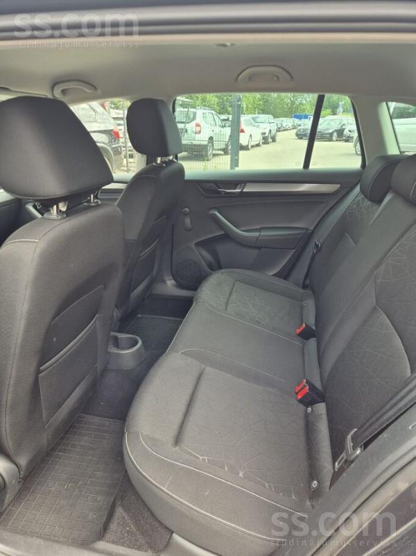 Pelēks Skoda Rapid 2019 Rīga, ar dzinēja tilpumu 1.00 L un nobraukumu 217 tūkst. km par 7490 €, foto 10 vietnē AUTOMOTO.COM.LV