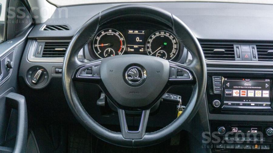 Grey Skoda Rapid 2019 in Riga, with an engine capacity of 1.00 L and mileage of 217 thousand km for 7490 €, photo 15 on AUTOMOTO.COM.LV
