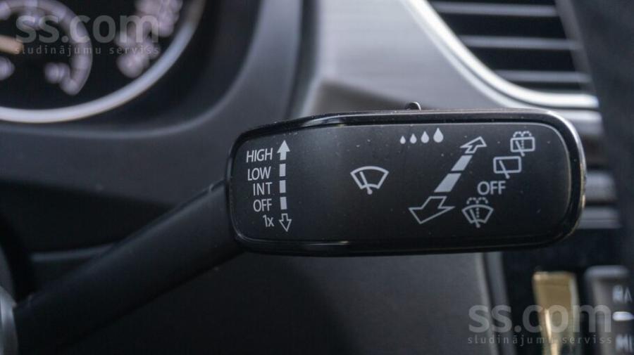 Grey Skoda Rapid 2019 in Riga, with an engine capacity of 1.00 L and mileage of 217 thousand km for 7490 €, photo 23 on AUTOMOTO.COM.LV