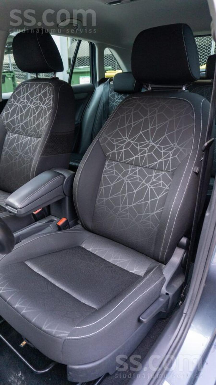Grey Skoda Rapid 2019 in Riga, with an engine capacity of 1.00 L and mileage of 217 thousand km for 7490 €, photo 27 on AUTOMOTO.COM.LV