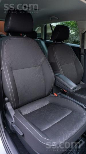 Grey Skoda Rapid 2019 in Riga, with an engine capacity of 1.00 L and mileage of 217 thousand km for 7490 €, photo 28 on AUTOMOTO.COM.LV