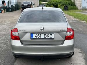 Skoda Rapid 2013 in Narva, with an engine capacity of 1.20 L and mileage of 219 thousand km for 2999 €, photo 9 on AUTOMOTO.COM.LV