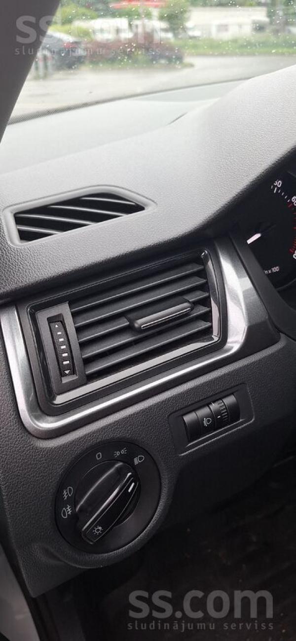 Skoda Rapid 2014 in Riga, with an engine capacity of 1.20 L and mileage of 271 thousand km for 4900 €, photo 10 on AUTOMOTO.COM.LV