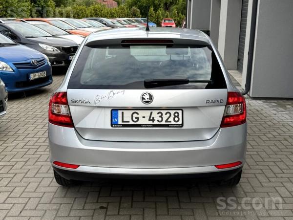 Skoda Rapid 2015 in Riga, with an engine capacity of 1.20 L and mileage of 199 thousand km for 3500 €, photo 5 on AUTOMOTO.COM.LV