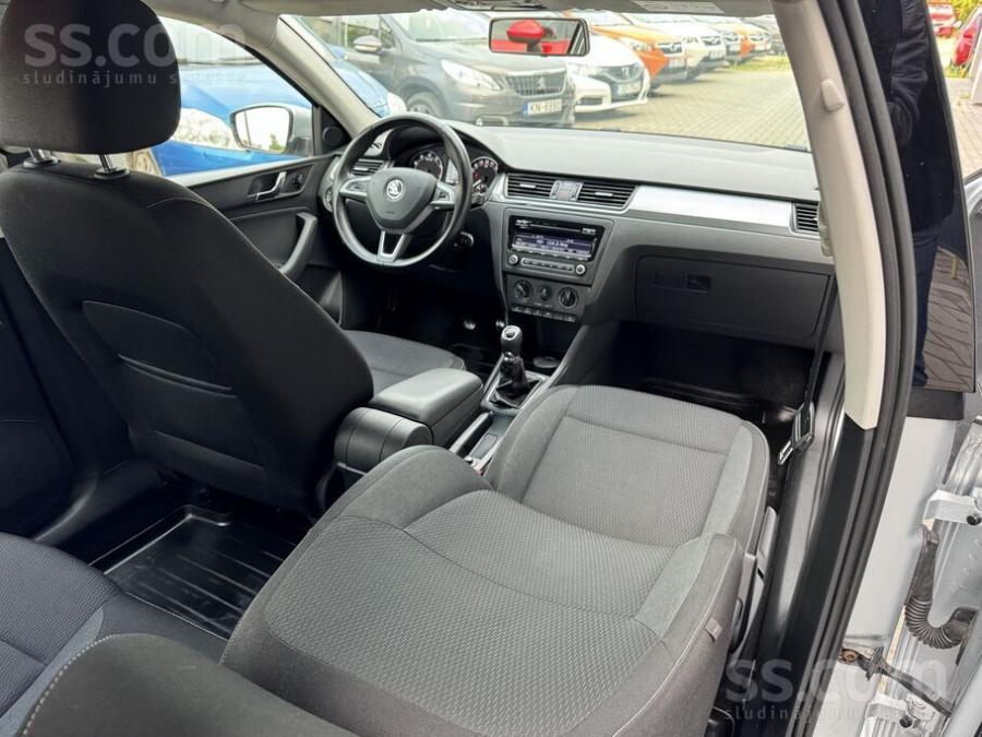 Skoda Rapid 2015 in Riga, with an engine capacity of 1.20 L and mileage of 199 thousand km for 3500 €, photo 11 on AUTOMOTO.COM.LV