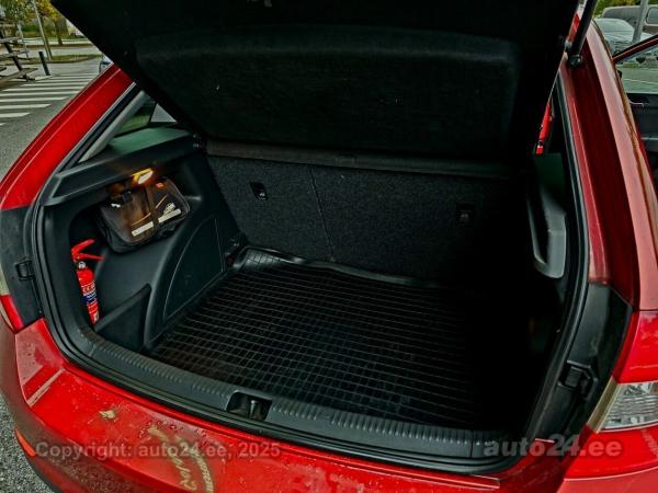 Skoda Rapid 2015 Tallina, ar dzinēja tilpumu 1.20 L un nobraukumu 186 tūkst. km par 6000 €, foto 11 vietnē AUTOMOTO.COM.LV