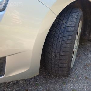 Skoda Rapid 2015 Rīga, ar dzinēja tilpumu 1.20 L un nobraukumu 259 tūkst. km par 4000 €, foto 7 vietnē AUTOMOTO.COM.LV