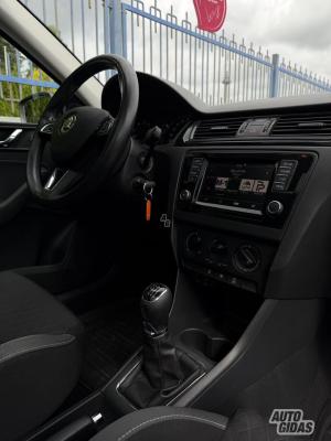 Skoda Rapid 2015 in Vilnius, with an engine capacity of 1.20 L and mileage of 192 thousand km for 7000 €, photo 12 on AUTOMOTO.COM.LV