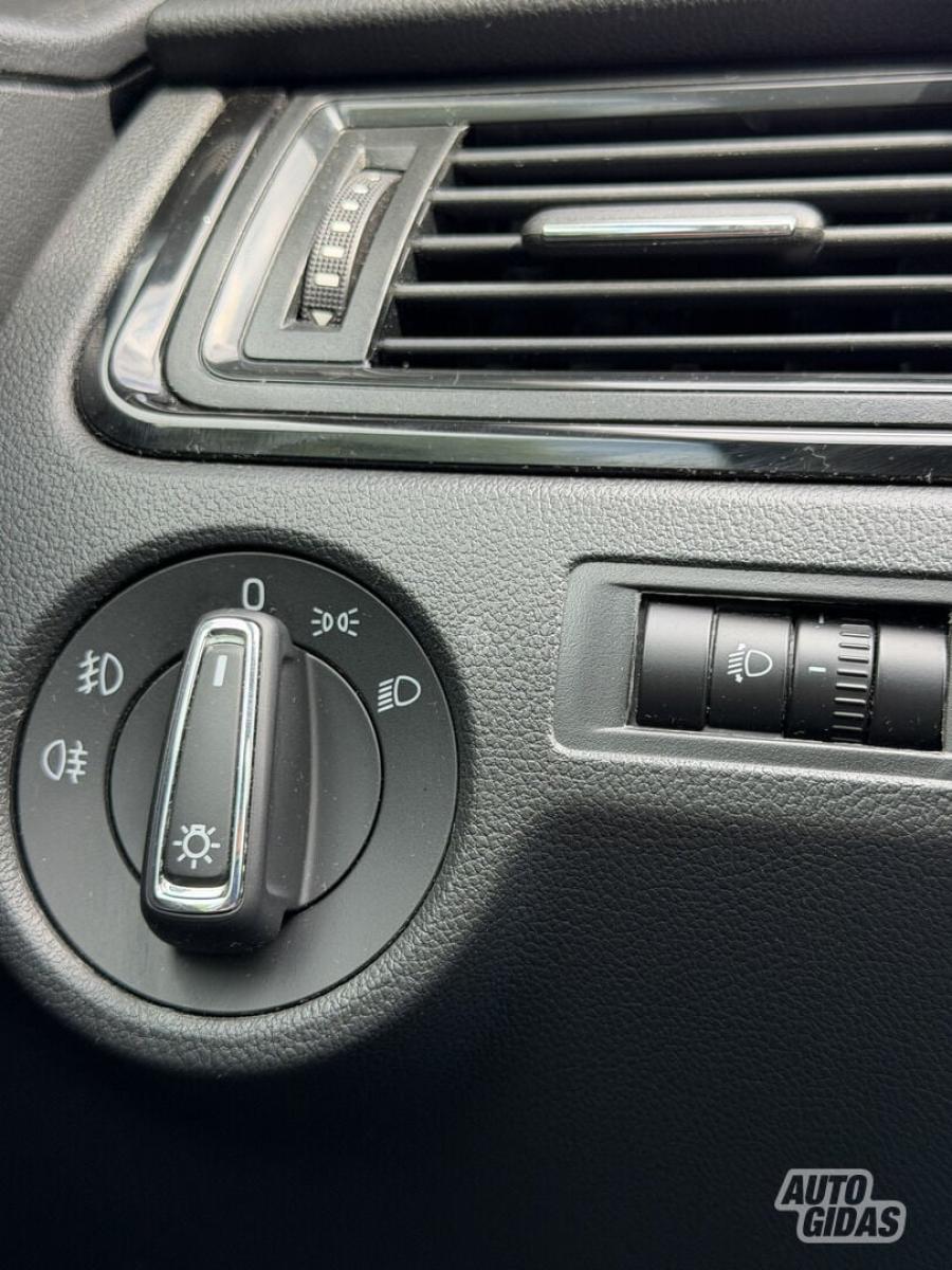 Skoda Rapid 2015 in Vilnius, with an engine capacity of 1.20 L and mileage of 192 thousand km for 7000 €, photo 17 on AUTOMOTO.COM.LV