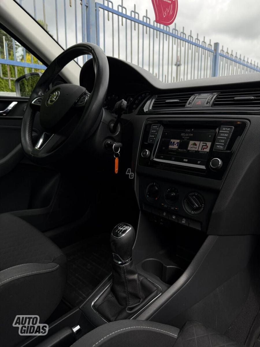 Skoda Rapid 2015 Viļņa, ar dzinēja tilpumu 1.20 L un nobraukumu 192 tūkst. km par 7000 €, foto 12 vietnē AUTOMOTO.COM.LV