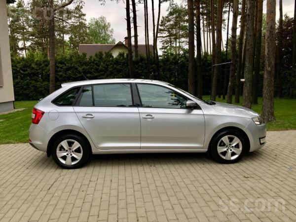 Skoda Rapid 2017 in Riga, with an engine capacity of 1.40 L and mileage of 215 thousand km for 4500 €, photo 5 on AUTOMOTO.COM.LV