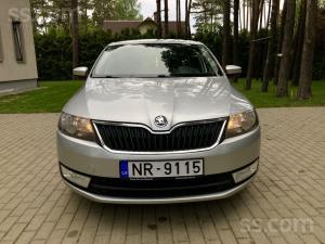 Skoda Rapid 2017 in Riga, with an engine capacity of 1.40 L and mileage of 215 thousand km for 4500 €, photo 8 on AUTOMOTO.COM.LV