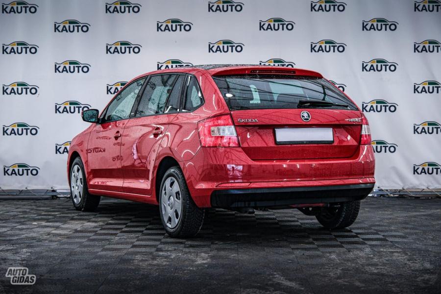 Skoda Rapid 2017 in Kaunas, with an engine capacity of 1.50 L and mileage of 295 thousand km for 6290 €, photo 5 on AUTOMOTO.COM.LV