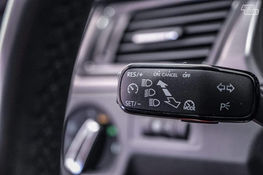 Skoda Rapid 2017 in Kaunas, with an engine capacity of 1.50 L and mileage of 295 thousand km for 6290 €, photo 17 on AUTOMOTO.COM.LV