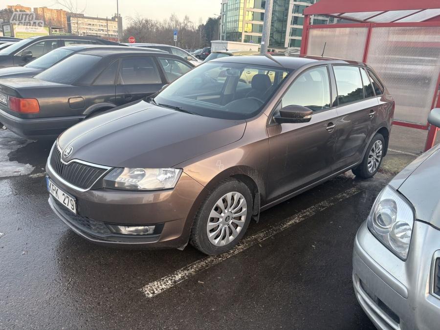 Skoda Rapid 2018 in Vilnius, with an engine capacity of 1.00 L and mileage of 236 thousand km for 5800 €, photo 1 on AUTOMOTO.COM.LV