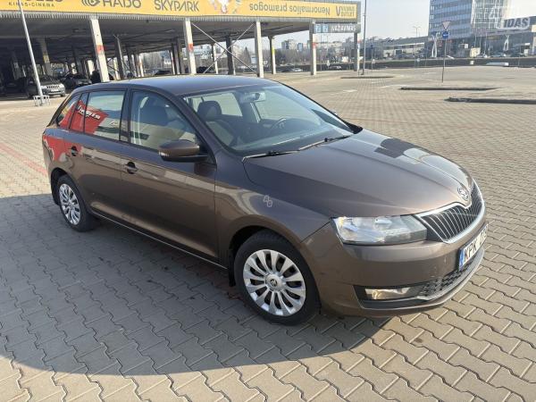 Skoda Rapid 2018 in Vilnius, with an engine capacity of 1.00 L and mileage of 236 thousand km for 5200 €, photo 4 on AUTOMOTO.COM.LV