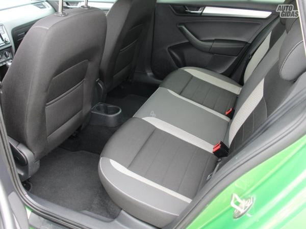 Skoda Rapid 2018 in Vilnius, with an engine capacity of 1.00 L and mileage of 143 thousand km for 9990 €, photo 7 on AUTOMOTO.COM.LV