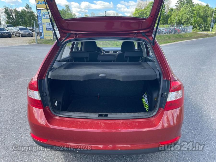 Red Skoda Rapid 2013 in Tartu, with an engine capacity of 1.20 L and mileage of 137 thousand km for 2990 €, photo 12 on AUTOMOTO.COM.LV
