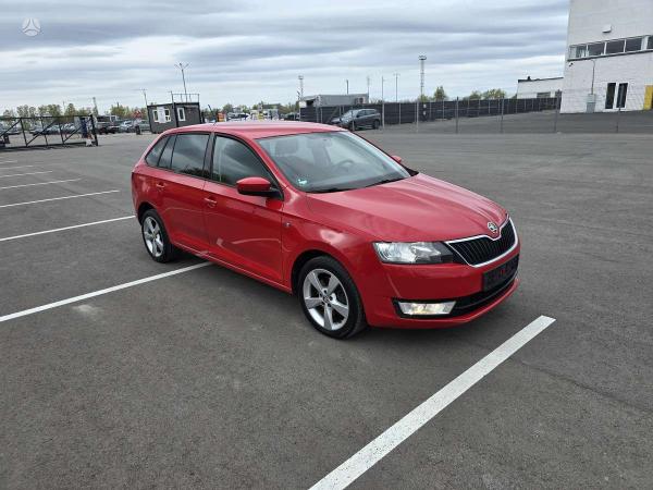 Red Skoda Rapid 2013 in Marijampole, with an engine capacity of 1.60 L and mileage of 227 thousand km for 4400 €, photo 1 on AUTOMOTO.COM.LV