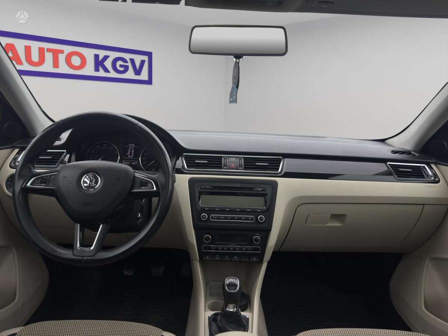 Sarkans Skoda Rapid 2014 Klaipėda, ar dzinēja tilpumu 1.20 L un nobraukumu 208 tūkst. km par 4999 €, foto 13 vietnē AUTOMOTO.COM.LV