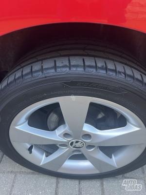 Sarkans Skoda Rapid 2014 Šauļi, ar dzinēja tilpumu 1.60 L un nobraukumu 228 tūkst. km par 4600 €, foto 15 vietnē AUTOMOTO.COM.LV