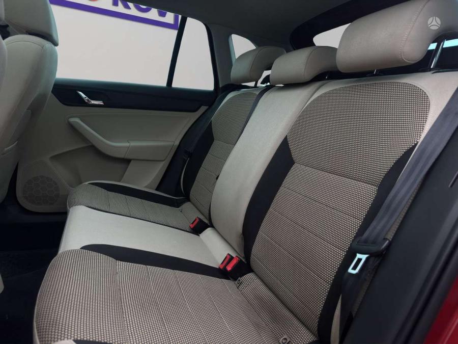 Sarkans Skoda Rapid 2014 Klaipėda, ar dzinēja tilpumu 1.20 L un nobraukumu 208 tūkst. km par 4999 €, foto 12 vietnē AUTOMOTO.COM.LV
