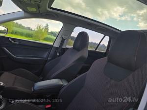 Red Skoda Rapid 2015 in Tallinn, with an engine capacity of 1.20 L and mileage of 150 thousand km for 5999 €, photo 4 on AUTOMOTO.COM.LV