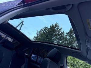 Red Skoda Rapid 2017 in Riga, with an engine capacity of 1.00 L and mileage of 189 thousand km for 7500 €, photo 15 on AUTOMOTO.COM.LV
