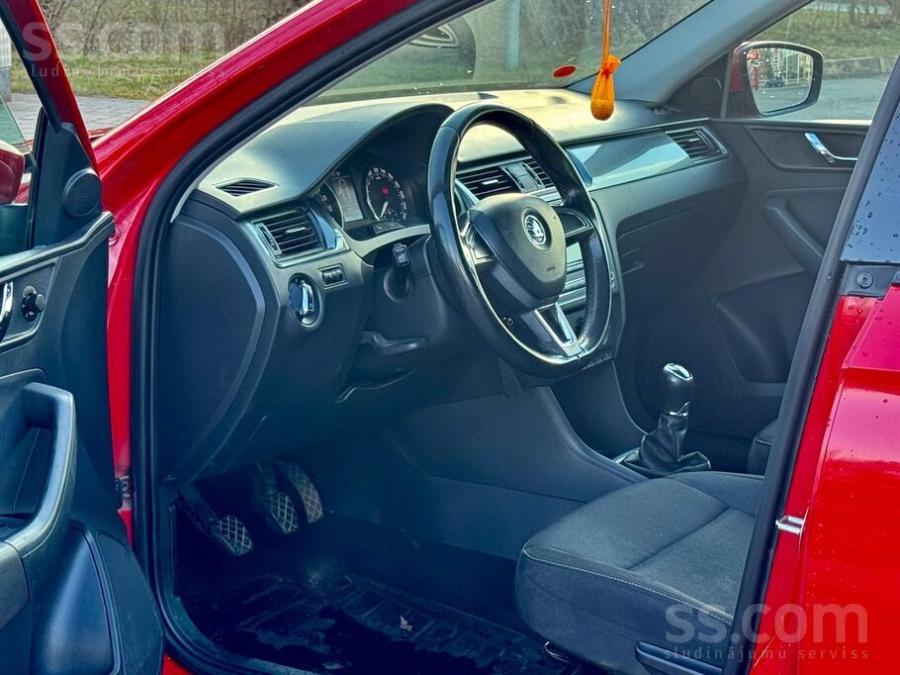 Sarkans Skoda Rapid 2014 Rīga, ar dzinēja tilpumu 1.60 L un nobraukumu 0 tūkst. km par 3200 €, foto 6 vietnē AUTOMOTO.COM.LV