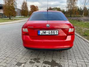 Sarkans Skoda Rapid 2014 Dobele, ar dzinēja tilpumu 1.60 L un nobraukumu 298 tūkst. km par 2300 €, foto 7 vietnē AUTOMOTO.COM.LV