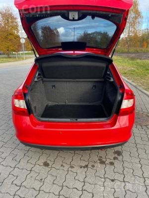 Sarkans Skoda Rapid 2014 Dobele, ar dzinēja tilpumu 1.60 L un nobraukumu 298 tūkst. km par 2300 €, foto 8 vietnē AUTOMOTO.COM.LV