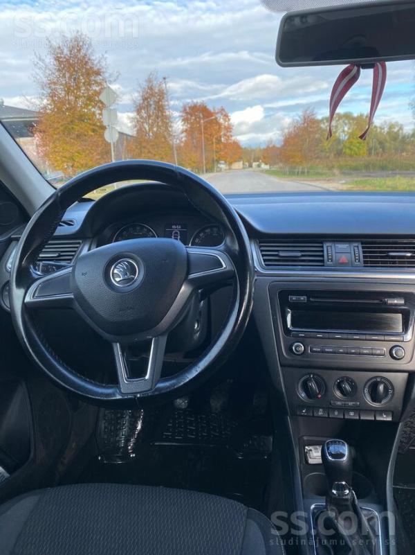 Sarkans Skoda Rapid 2014 Dobele, ar dzinēja tilpumu 1.60 L un nobraukumu 298 tūkst. km par 2300 €, foto 9 vietnē AUTOMOTO.COM.LV