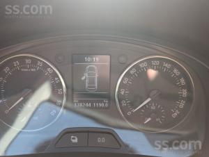 Sarkans Skoda Rapid 2015 Rīga, ar dzinēja tilpumu 1.60 L un nobraukumu 138 tūkst. km par 5500 €, foto 6 vietnē AUTOMOTO.COM.LV