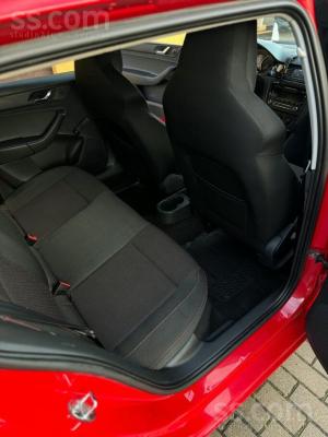 Red Skoda Rapid 2014 in Balvi, with an engine capacity of 1.60 L and mileage of 318 thousand km for 2750 €, photo 13 on AUTOMOTO.COM.LV