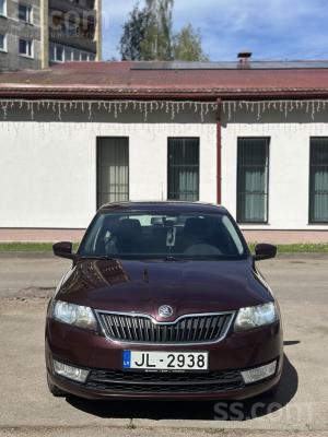 Skoda Rapid 2013 in Riga, with an engine capacity of 1.60 L and mileage of 250 thousand km for 3850 €, photo 3 on AUTOMOTO.COM.LV