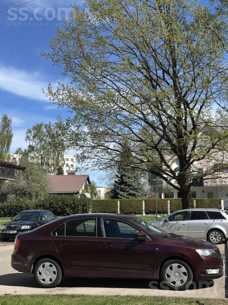 Skoda Rapid 2013 in Riga, with an engine capacity of 1.60 L and mileage of 250 thousand km for 3850 €, photo 4 on AUTOMOTO.COM.LV