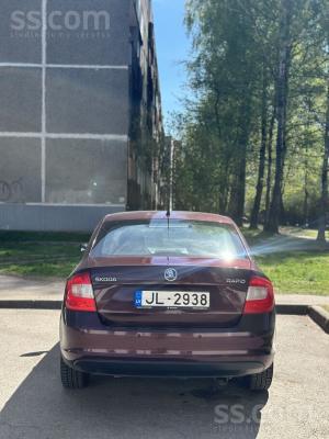 Skoda Rapid 2013 in Riga, with an engine capacity of 1.60 L and mileage of 250 thousand km for 3850 €, photo 5 on AUTOMOTO.COM.LV